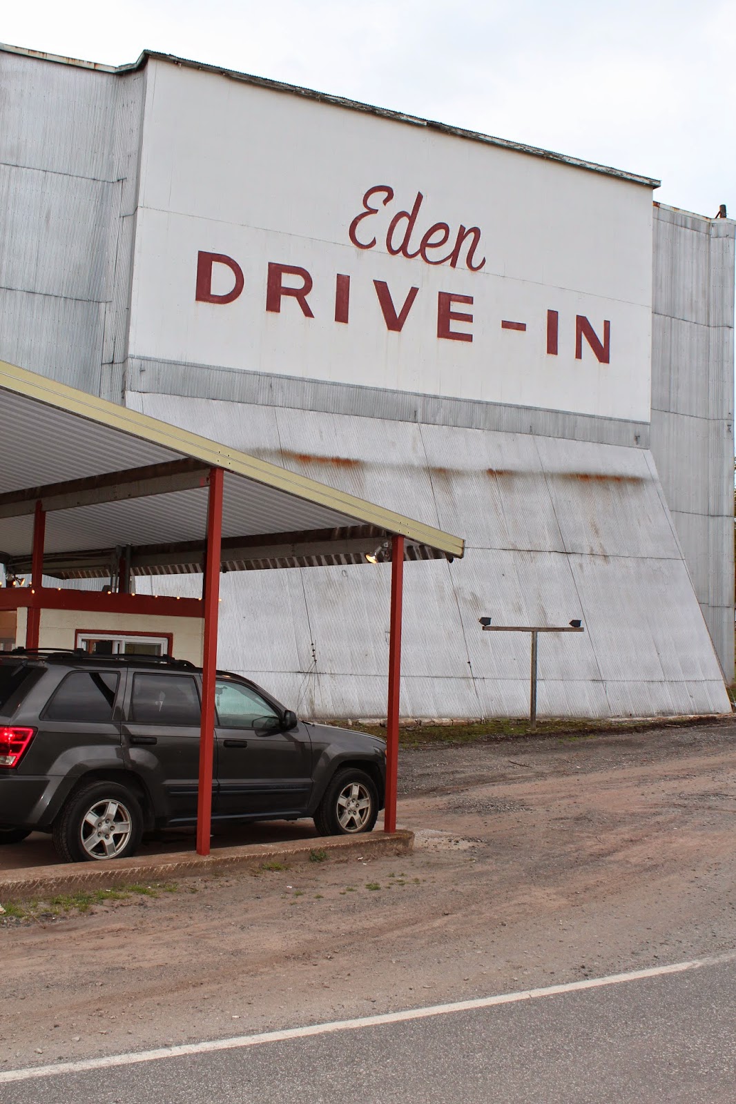 The Harris Sisters: Tracking Your Family's Travels