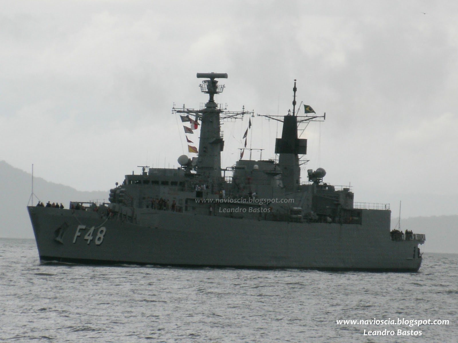 Navios de Santos & CIA: FRAGATA BOSÍSIO / F 48