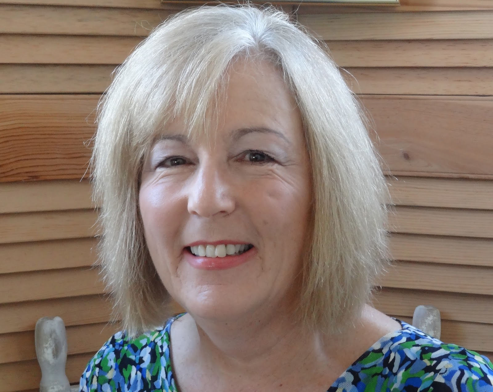 Bug Books: Joey Paul Online: Interview with Devorah Fox and Review.