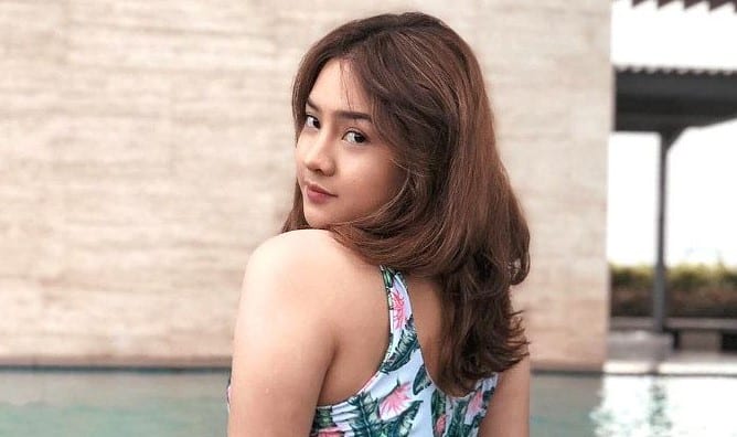 √ Biografi Anya Geraldine, Profil dan Biodata Lengkap Selebgram Cantik Asal Indonesia - Riwayatmu