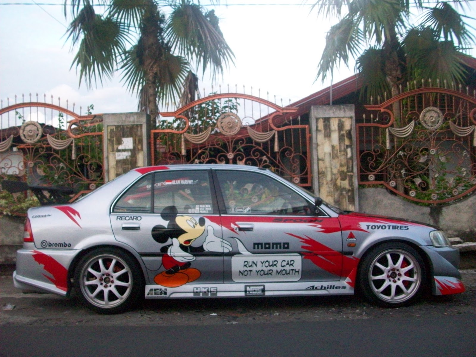 DECALS AND WRAPPING: contoh sticker mobil yang sudah dibuat