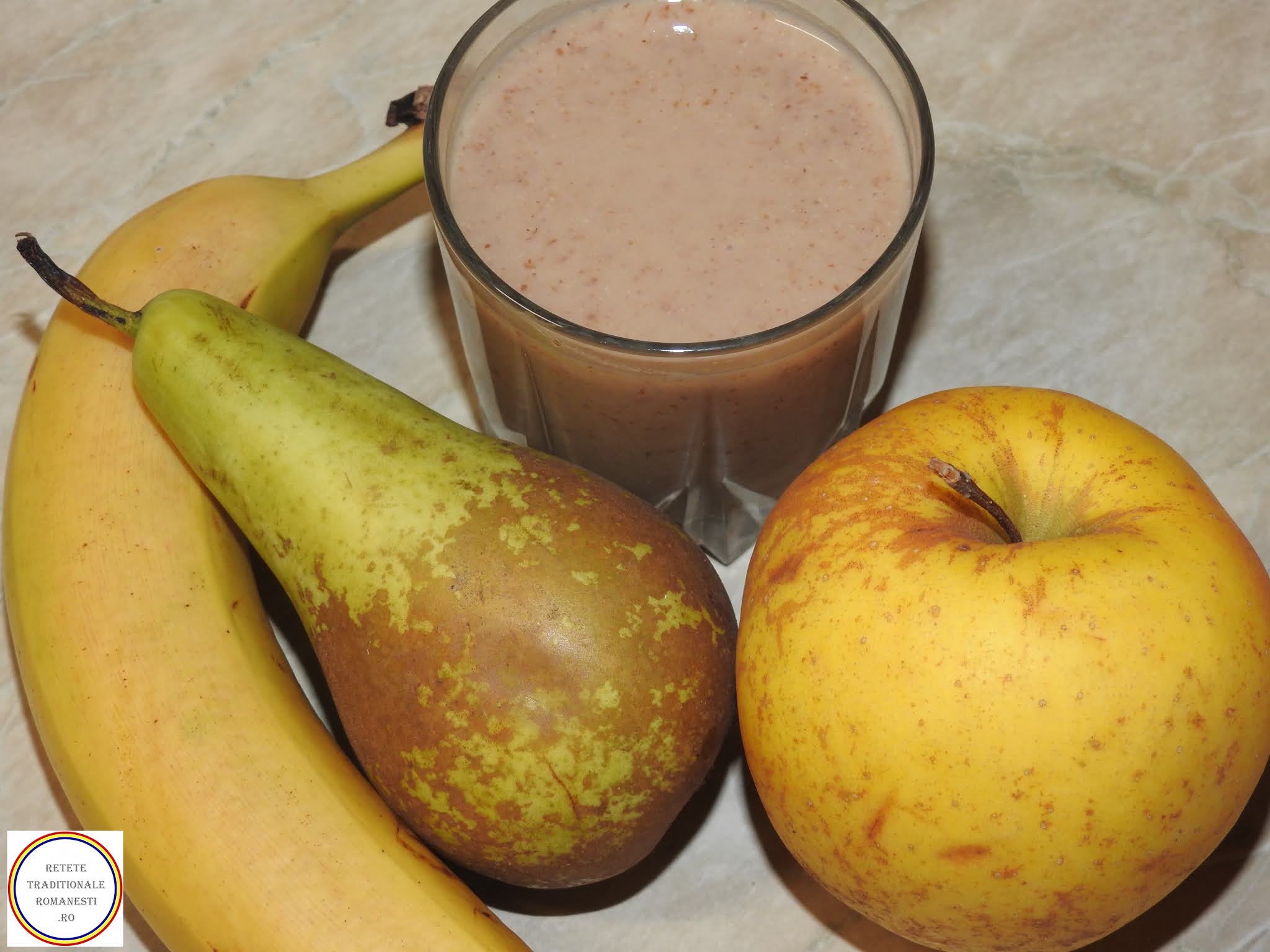 Smoothie cu fructe si cereale reteta | Retetetraditionaleromanesti.ro