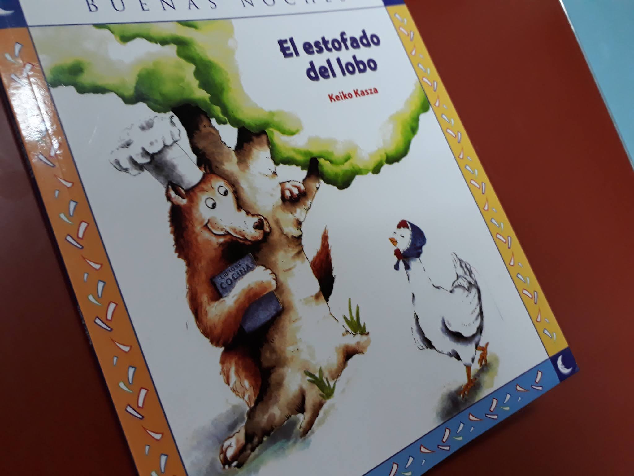 "Cuentos con Lobos"- Sala Violeta