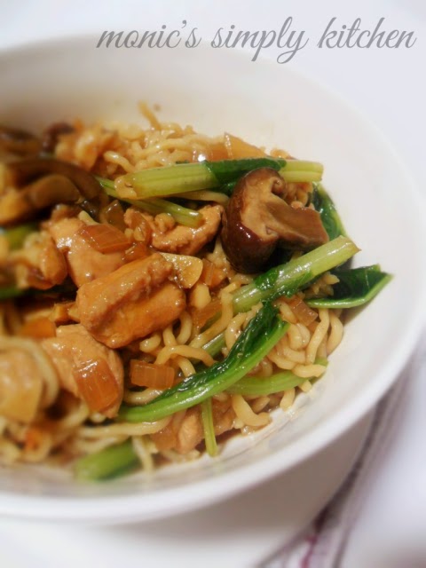 Mie Ayam Jamur - Monic's Simply Kitchen