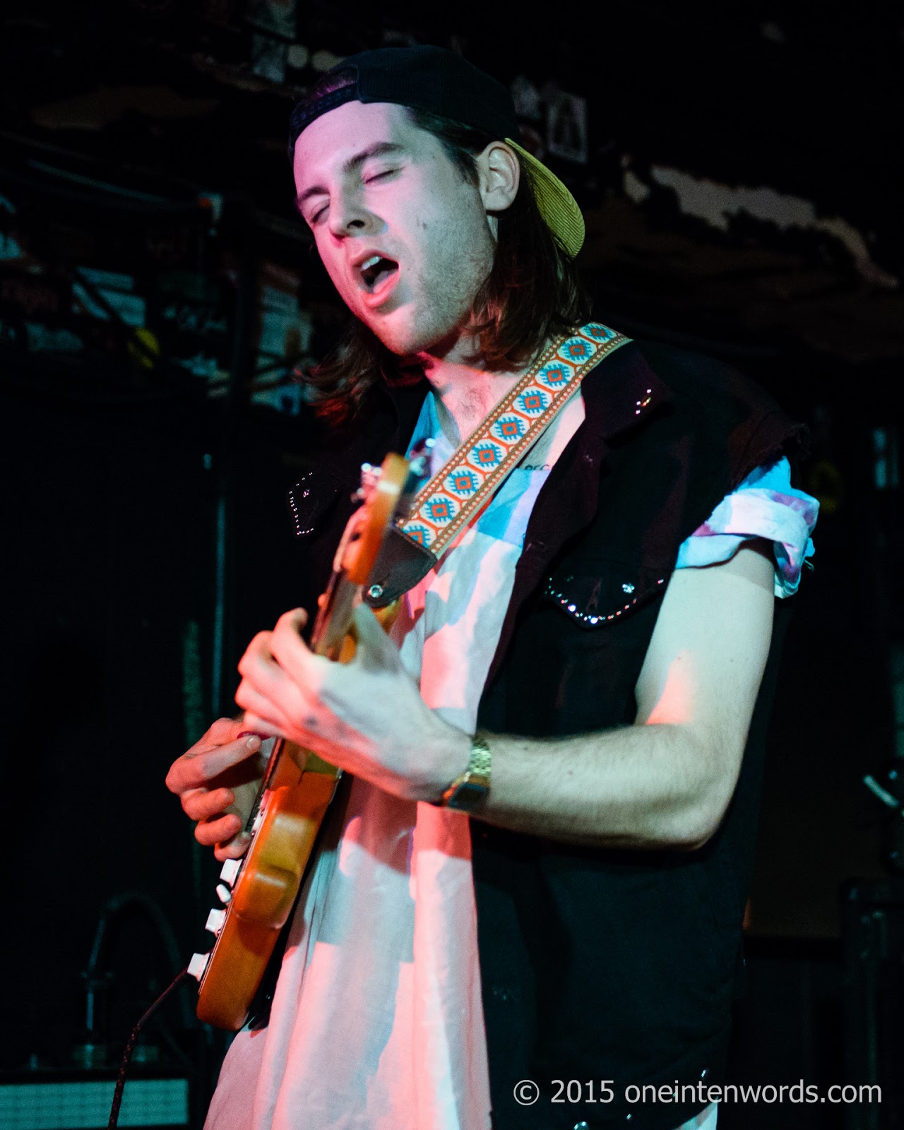 one in ten words: Billy Moon at The Horseshoe Tavern - Concert Pictures