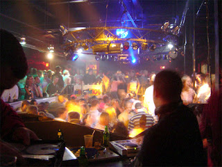 Download Musik Dugem Clubing asyik baru 2013 - Hans Komp Inspirasiku