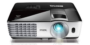 Mengenal Proyektor LCD