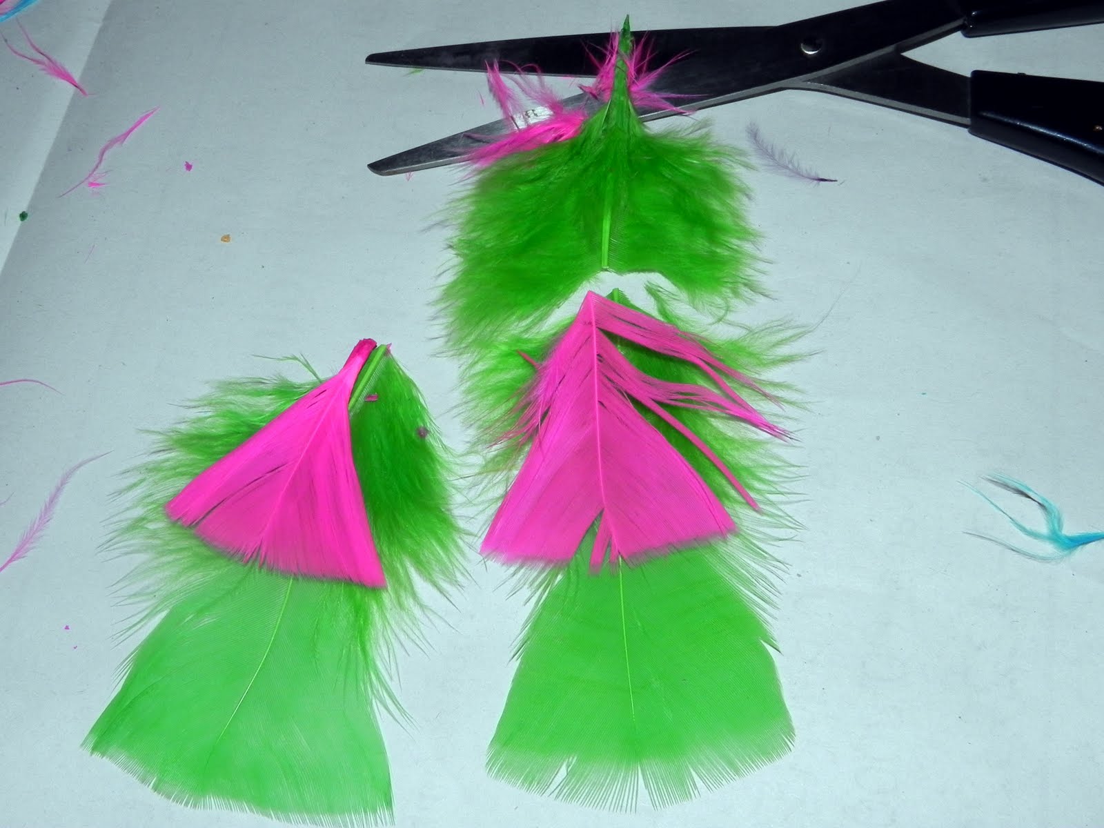 Smart n Snazzy: 30 Days of DIY: Day 12 ~ DIY Neon Feather Earrings