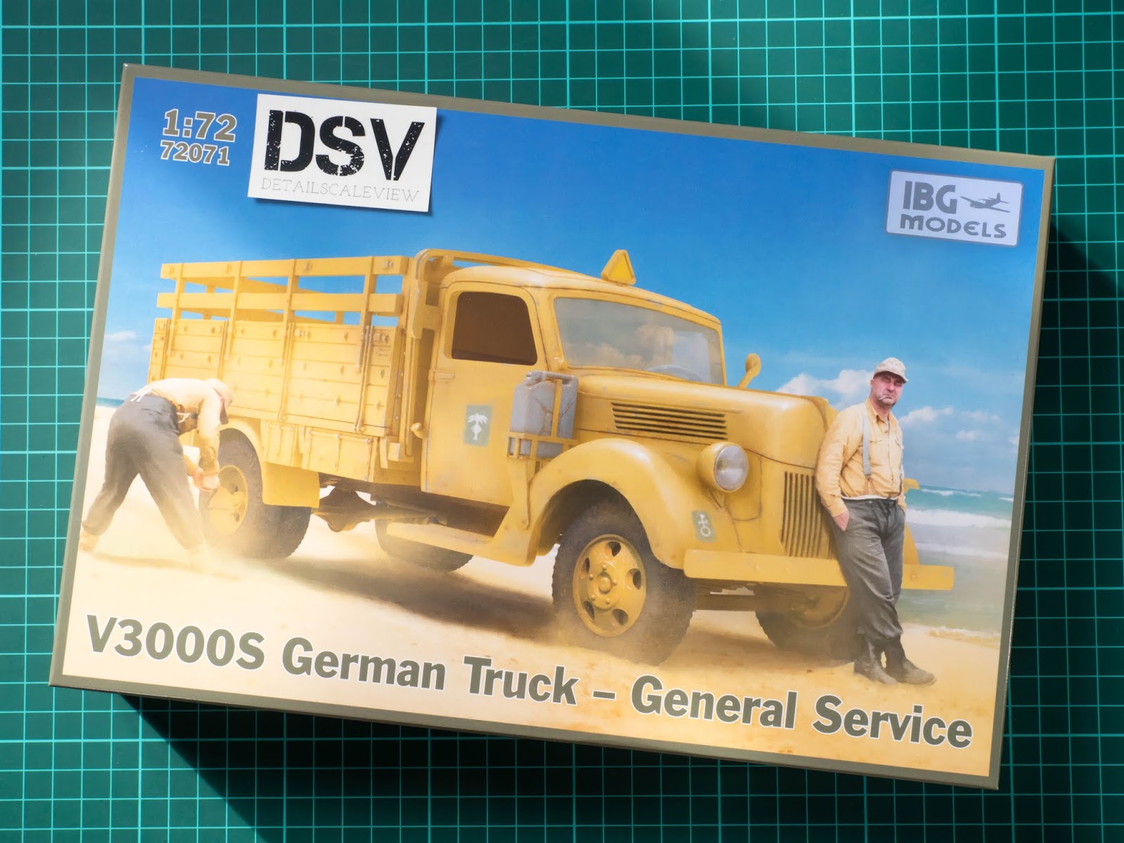 IBG Models 1/72 V3000S General Service (72071) - DetailScaleView