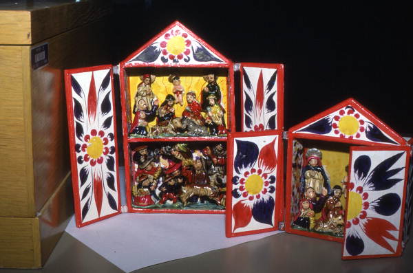 Mommy Maestra: How to Make Your Own Peruvian Retablo