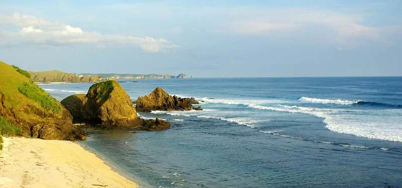 Pantai Serenting Lombok - Daya Tarik, Fasilitas, Harga Tiket dan Rute ...