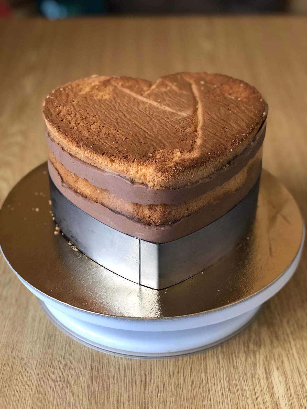 Betti gluténmentes konyhája: Csokis szív torta szülinapra