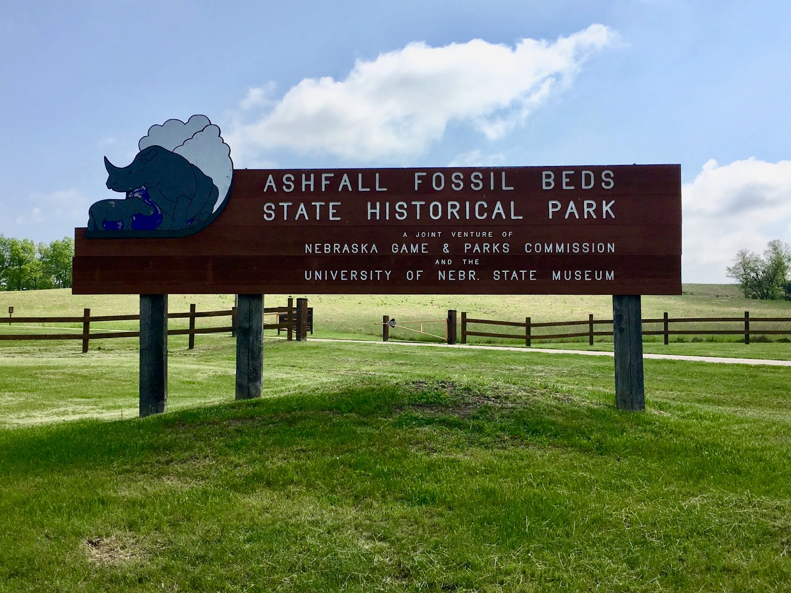 Wandering w/ Serenity: Ashfall Fossil Beds