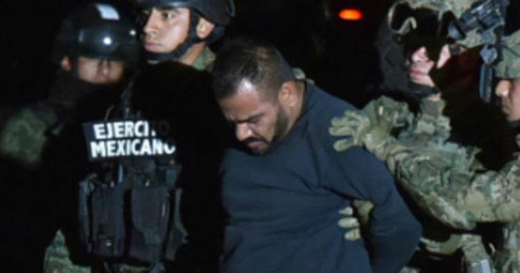 "El Cholo Ivan" a free man... but only for a couple of minutes ...