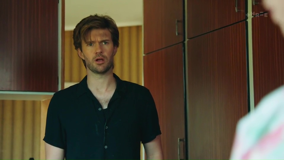 ausCAPS: Daniel Musgrave, Jordan Mooney and Caleb Wells shirtless in ...