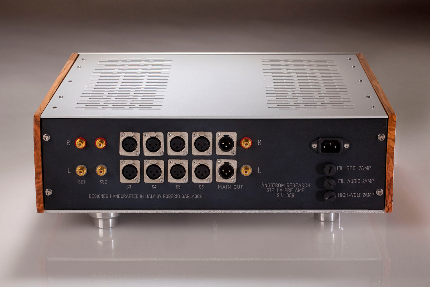 Wizard High-End Audio Blog: Ångstrom Stella preamp & poweramp