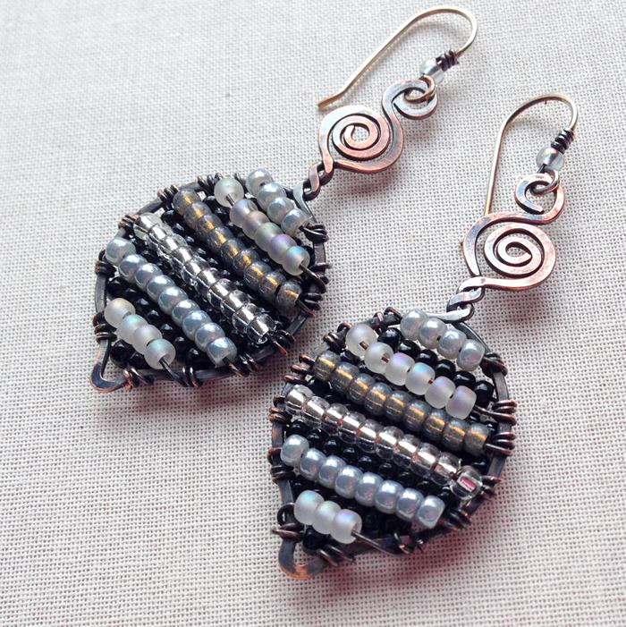 Lisa Yang Jewelry : Technique: Filling in a Shape with Beads