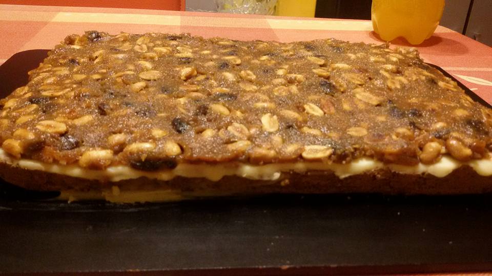 ELA'S KITCHEN: PRAJITURA SNICKERS EXTRA