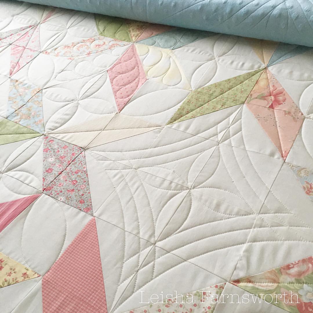 Quilting It: Arc Crosshatch Block Tutorial