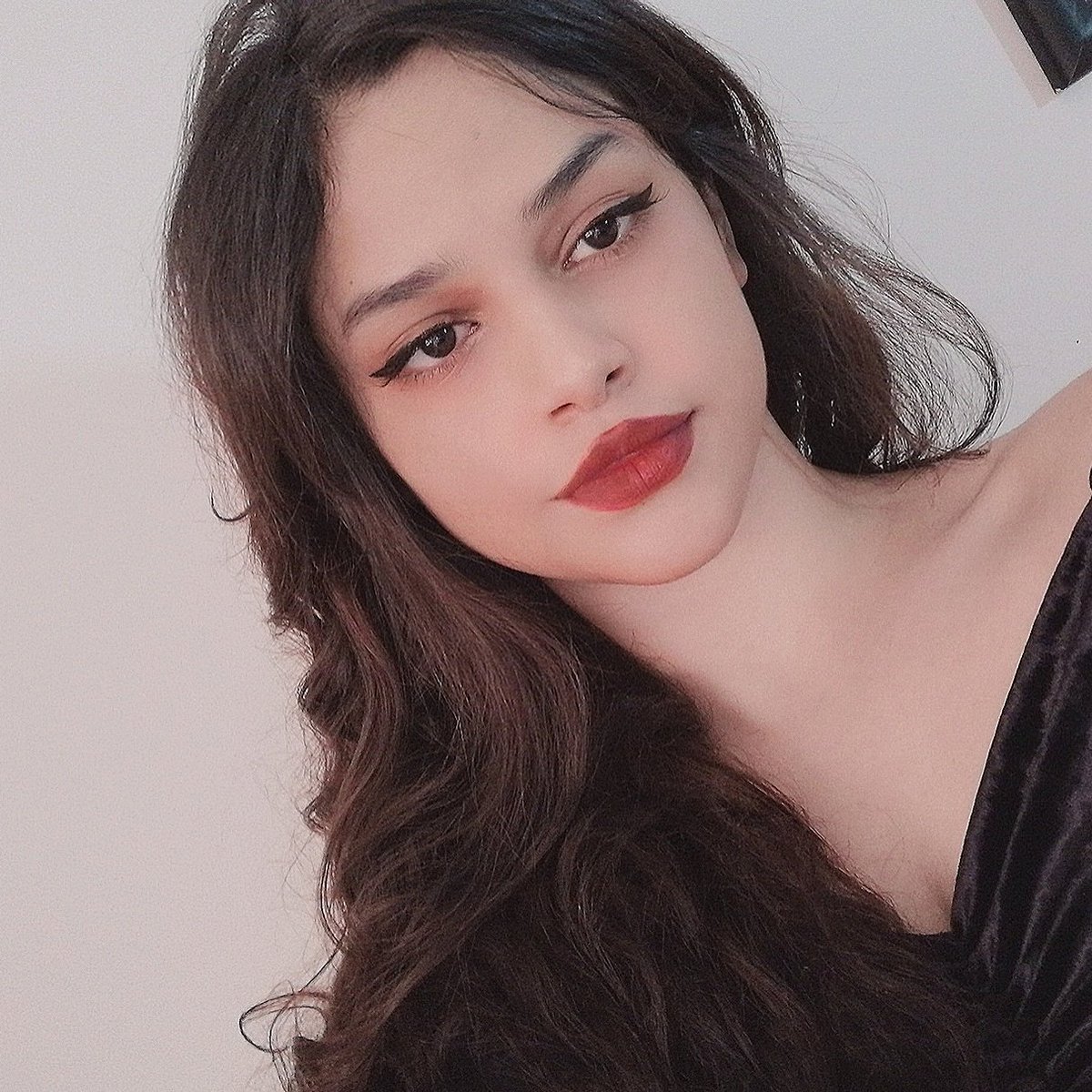 Música en todo su esplendor: "Strange", el nuevo libro de Alex Mírez