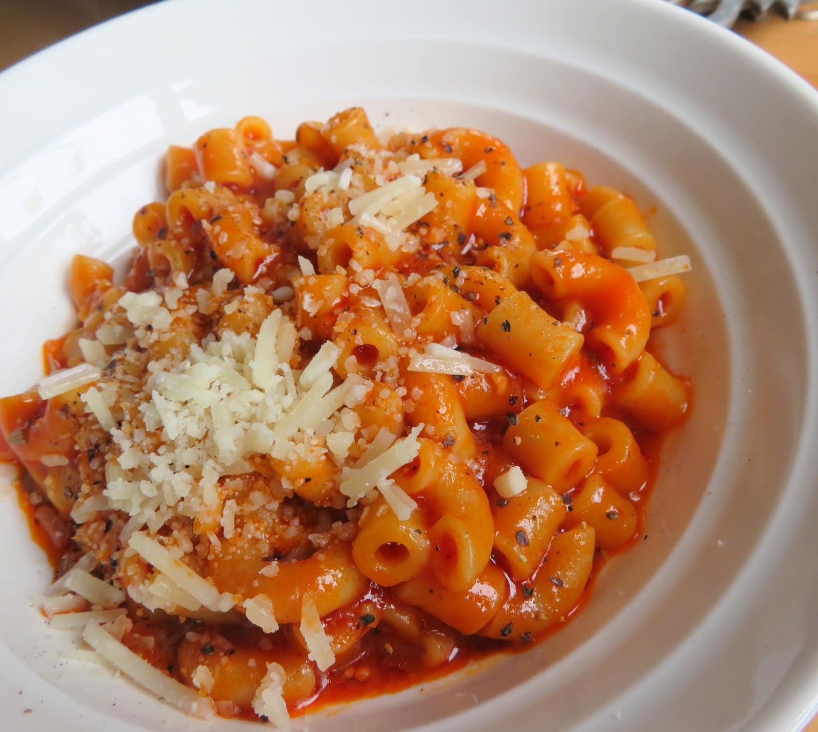 Saucy Pasta Hoops | The English Kitchen