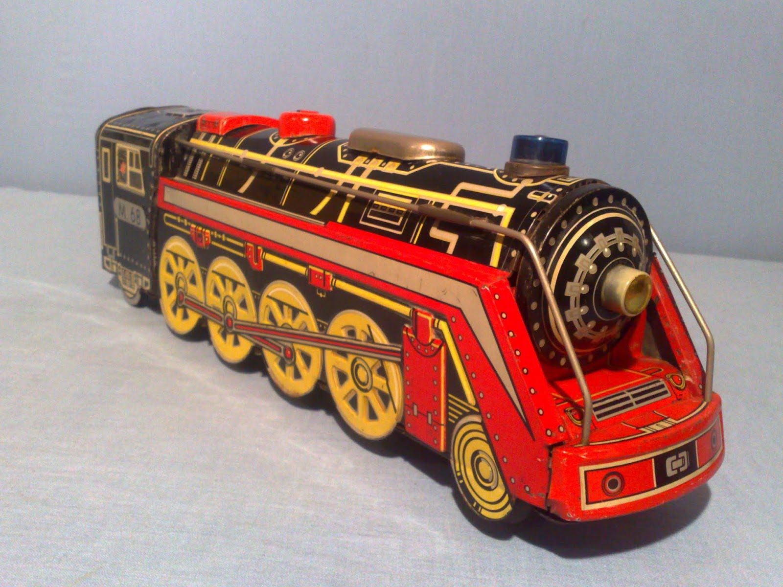 TOM's TECH TOYS: MADE IN SPAIN