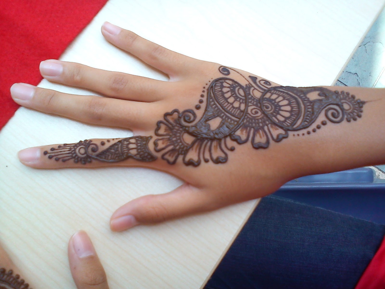 Samarpan Arts: Hari Raya Henna at Elias CC