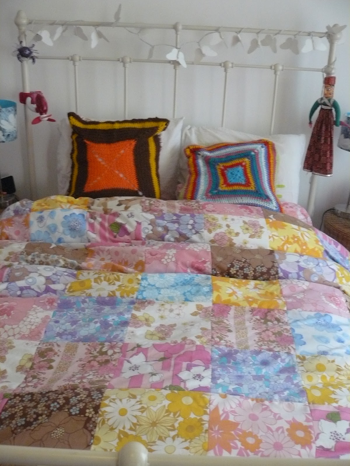 jumbles and pompoms: 50 shades of patchwork: yes it's the vintage sheet ...