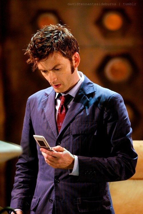 10th Doctor Blue Suit Tie