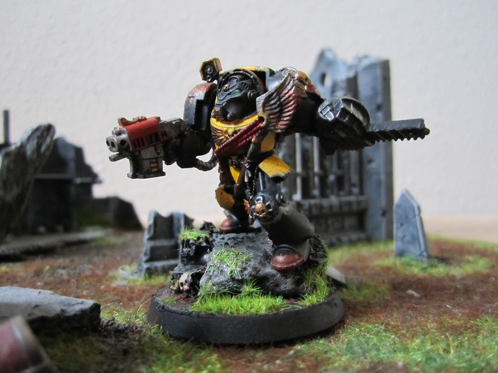 moon`s tyranids: scythes of the emperor terminator done! :)