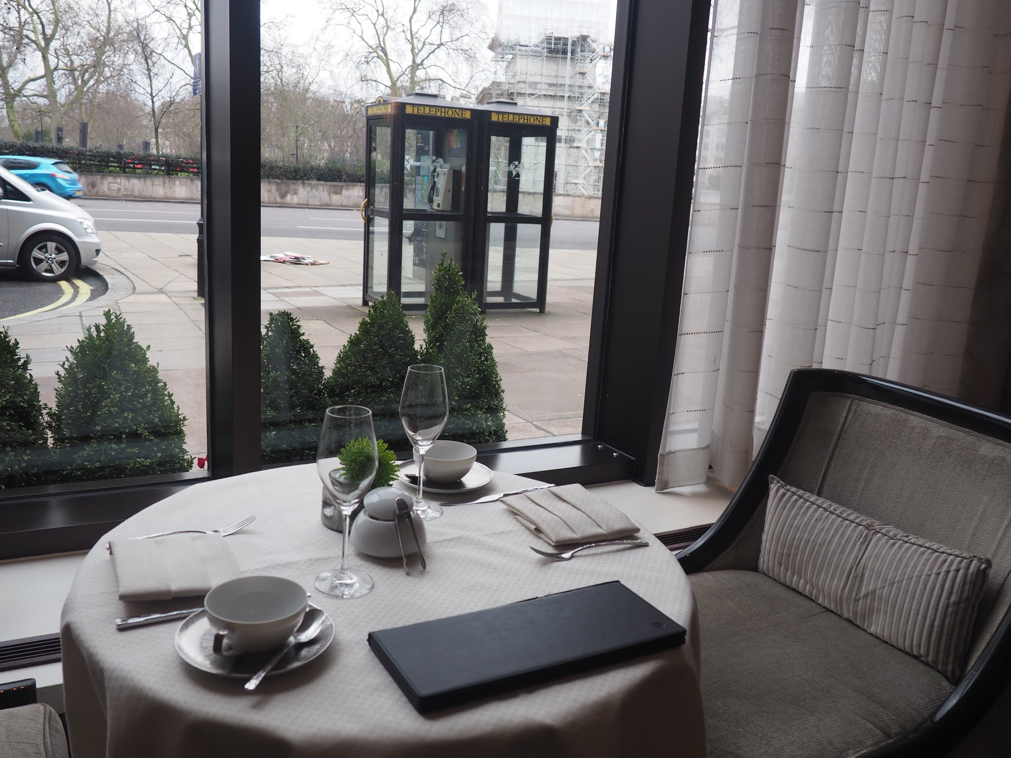 VinaTraveler's Blog: My Top 20 Best Hotel Club Lounges!