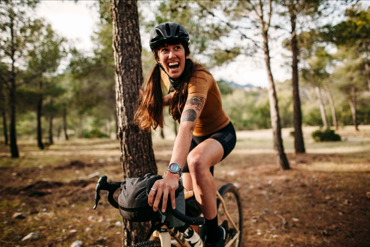 La aventurera Sami Sauri es la imagen del Suunto 9 Peak, el último ...