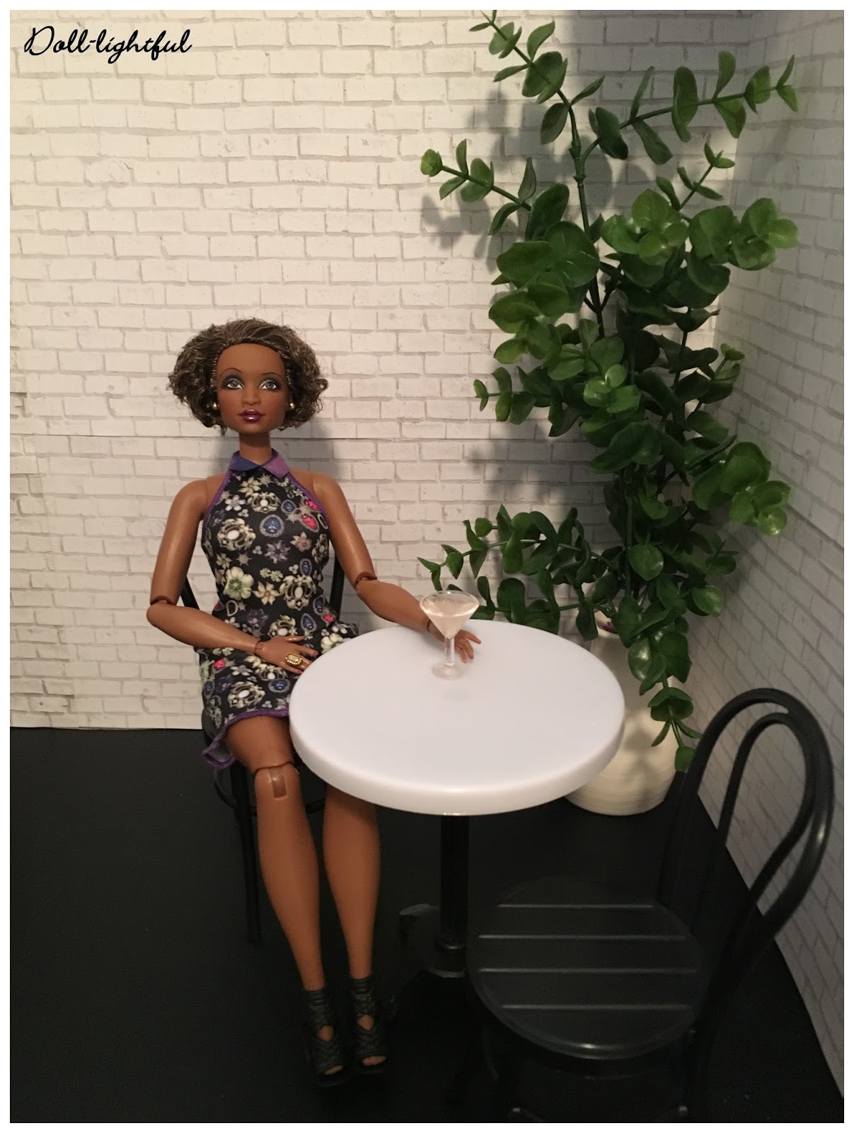 Doll-lightful: A Curvy Comparison