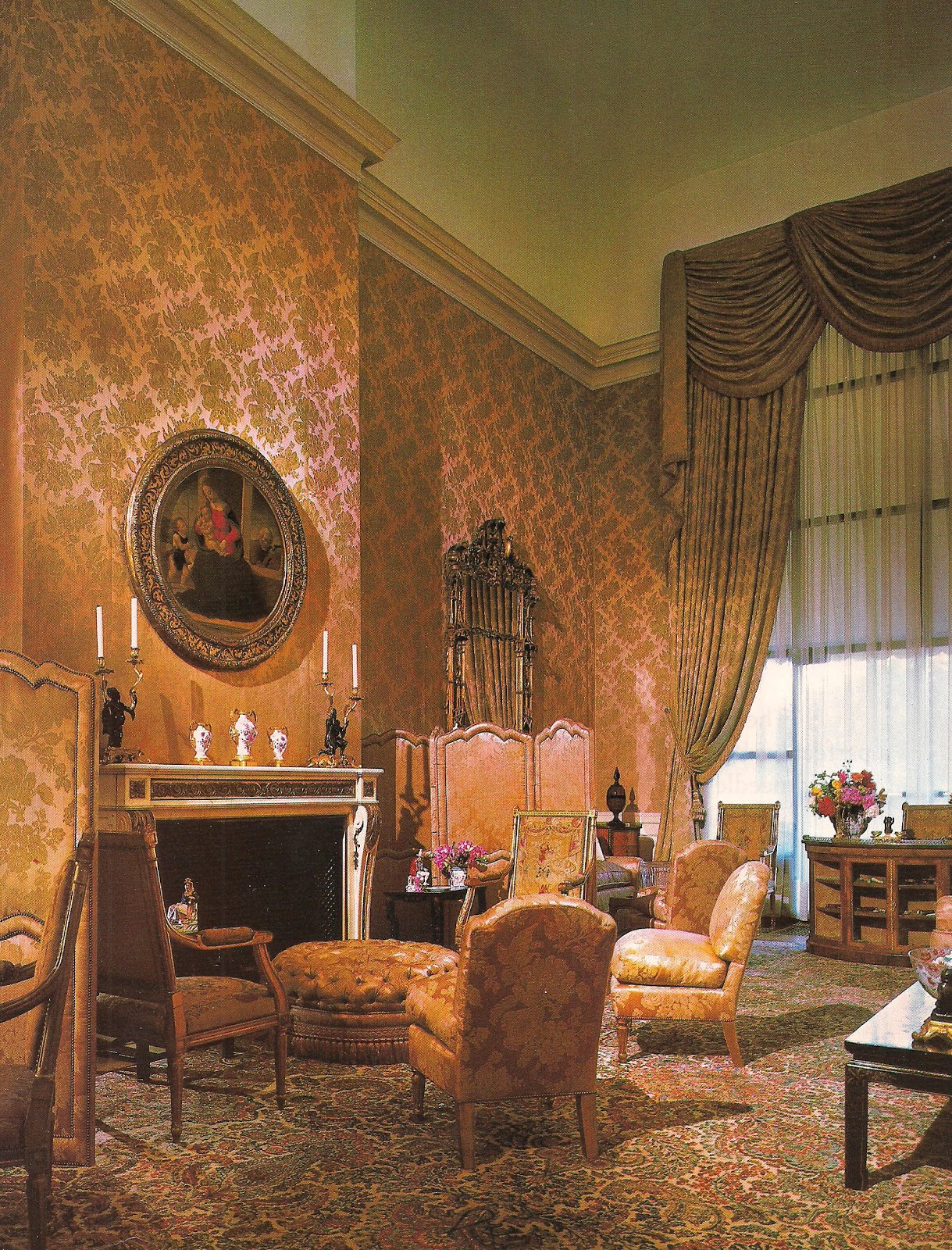 The Devoted Classicist: Mark Hampton and the Single Fabric Scheme
