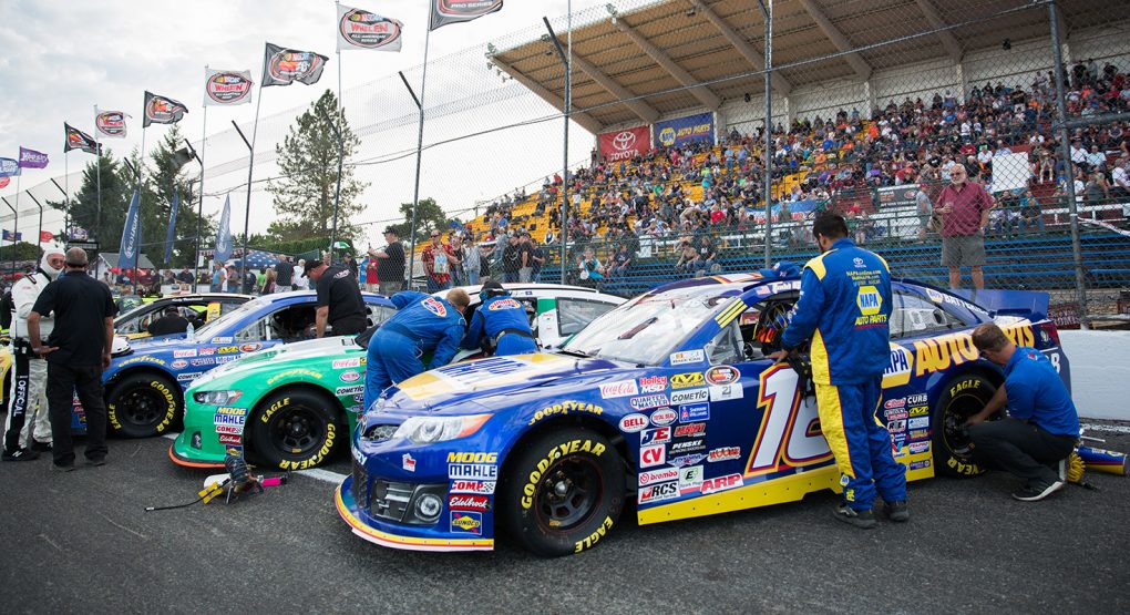 NASCAR Race Mom: Full Race Weekend Schedule for Michigan, Mid-Ohio and ...