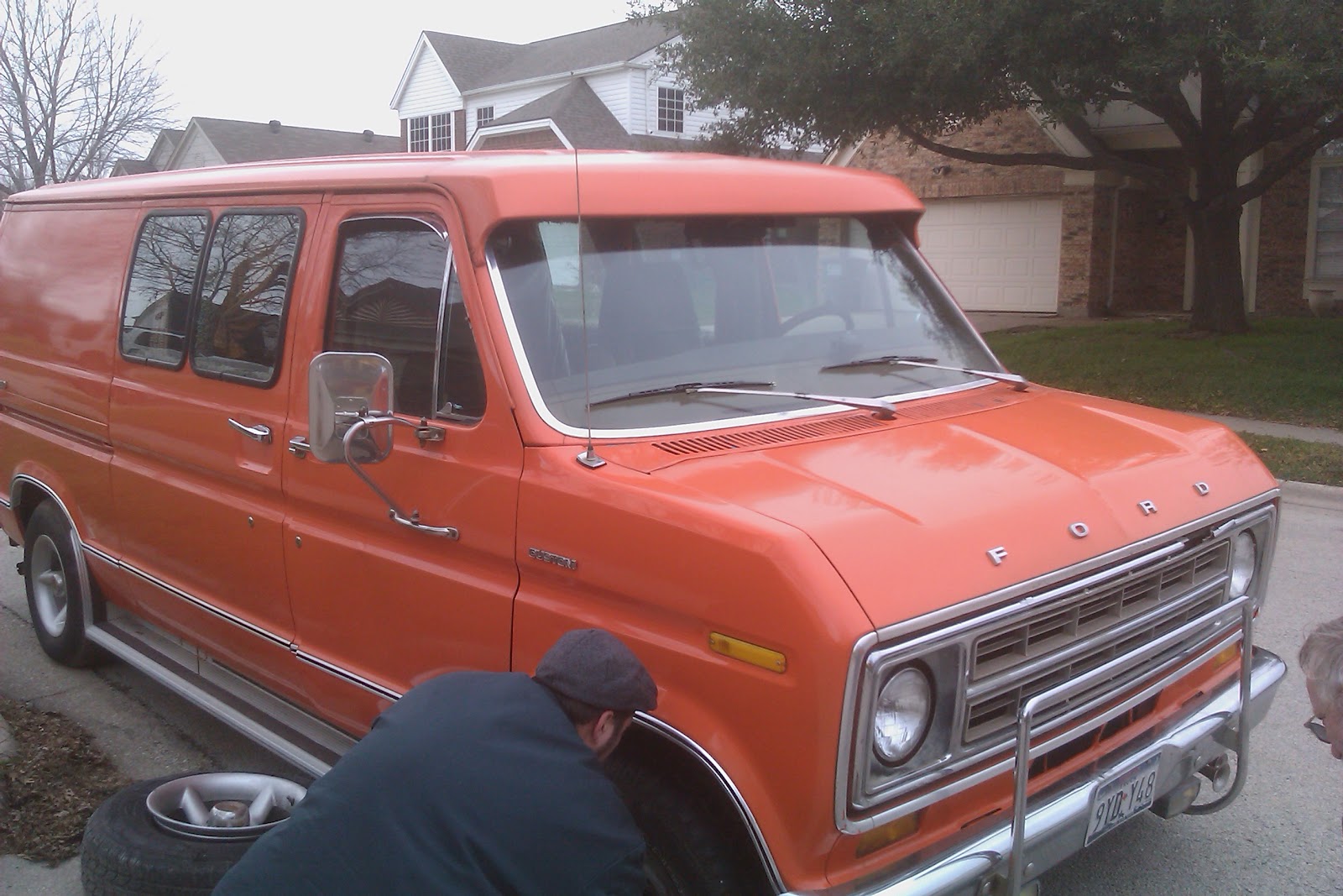SCORE: 1977 Ford Econoline 150 Custom