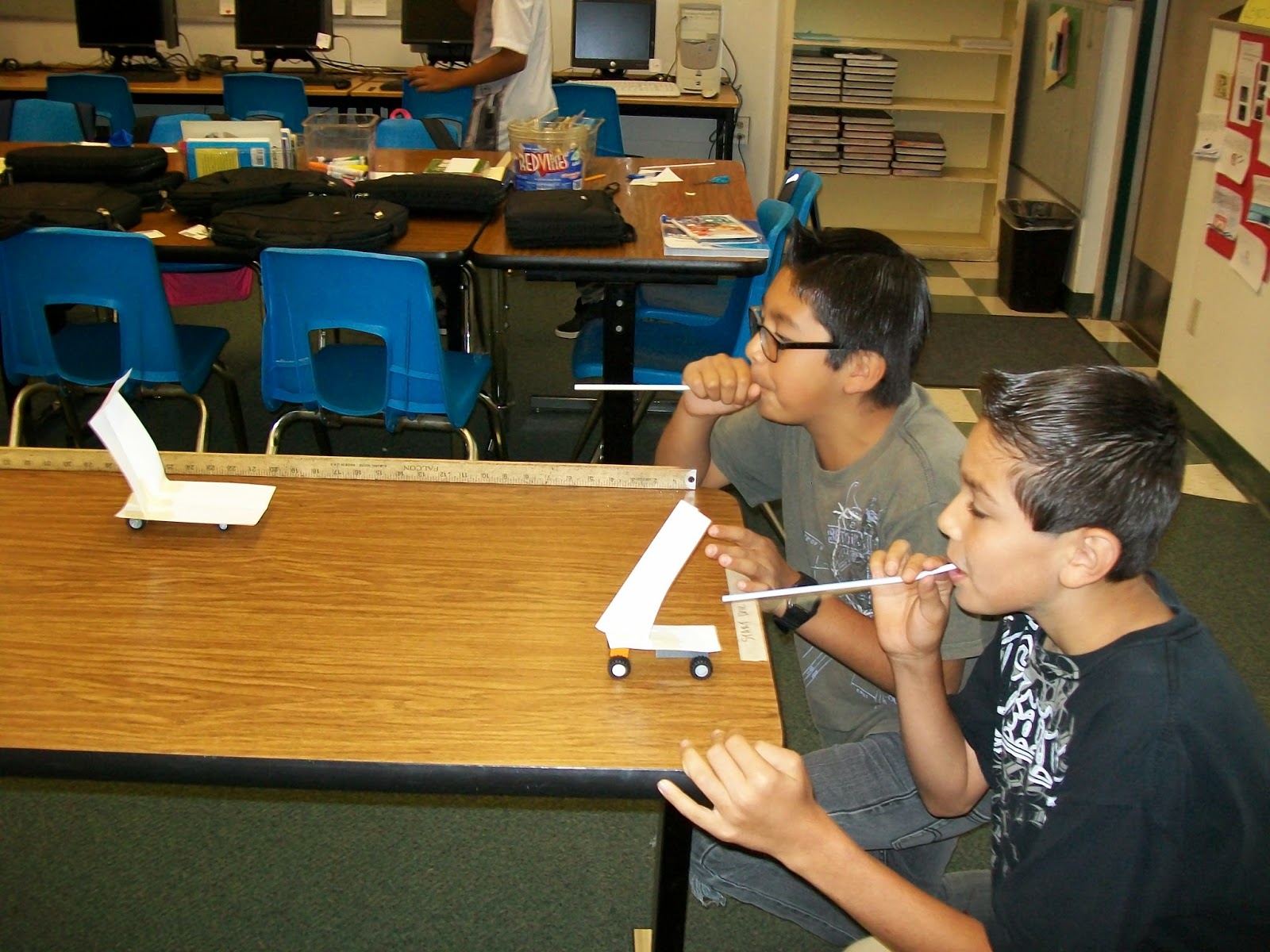 Using Technology and Art to Enhance Learning: Sail Cars!