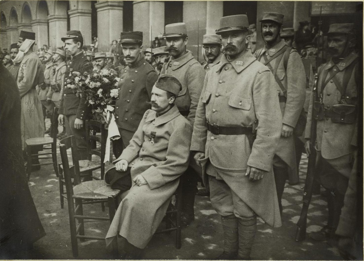 The War Seen From the Street: Rare and Astonishing Photos Document ...