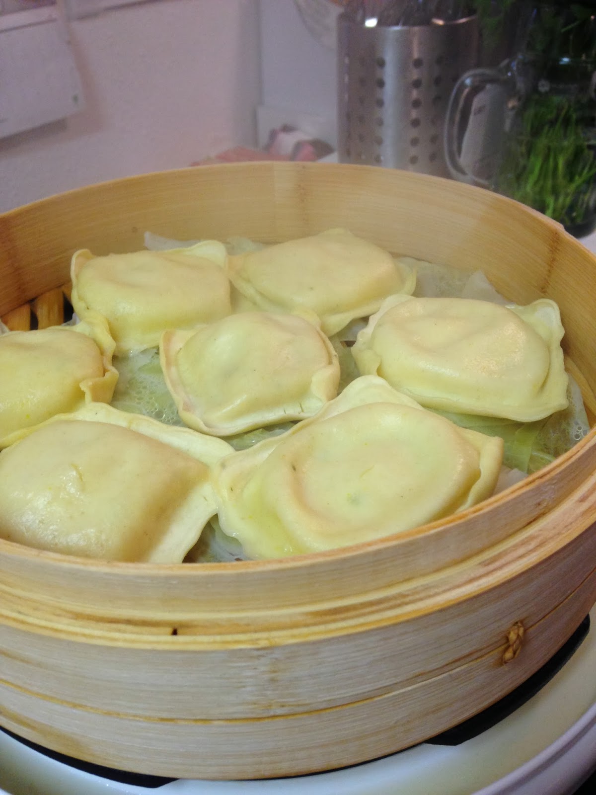 Tracy Cooks in Austin: Bamboo steamer experiments over the Pressure ...