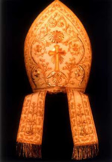 Desideria: VOCABULARIO RELIGIOSO: Mitra