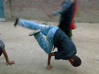 B Boying Step For Beginner/ B Boying Tutorials /How to Do B Boying/: b ...