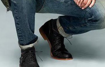 Posted by wondermomo at 8:08 AM