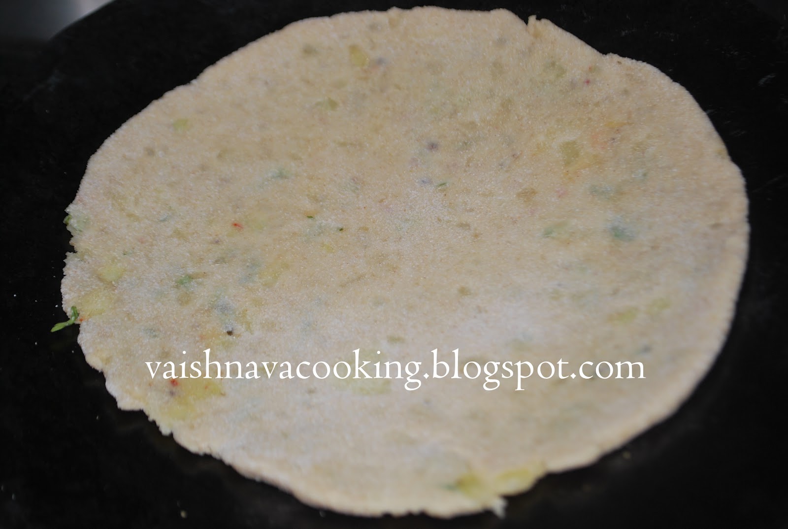 MY SATVIK KITCHEN: AALU PARANTHA