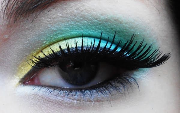 Make-up by Bextacy!: Nicki Minaj 'Super Bass' Look