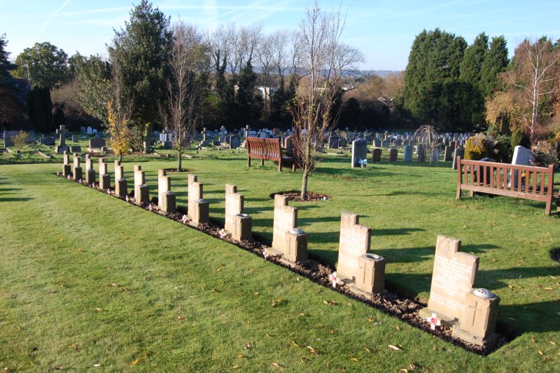 Tonbridge Daily: Tonbridge Cemetery War Graves
