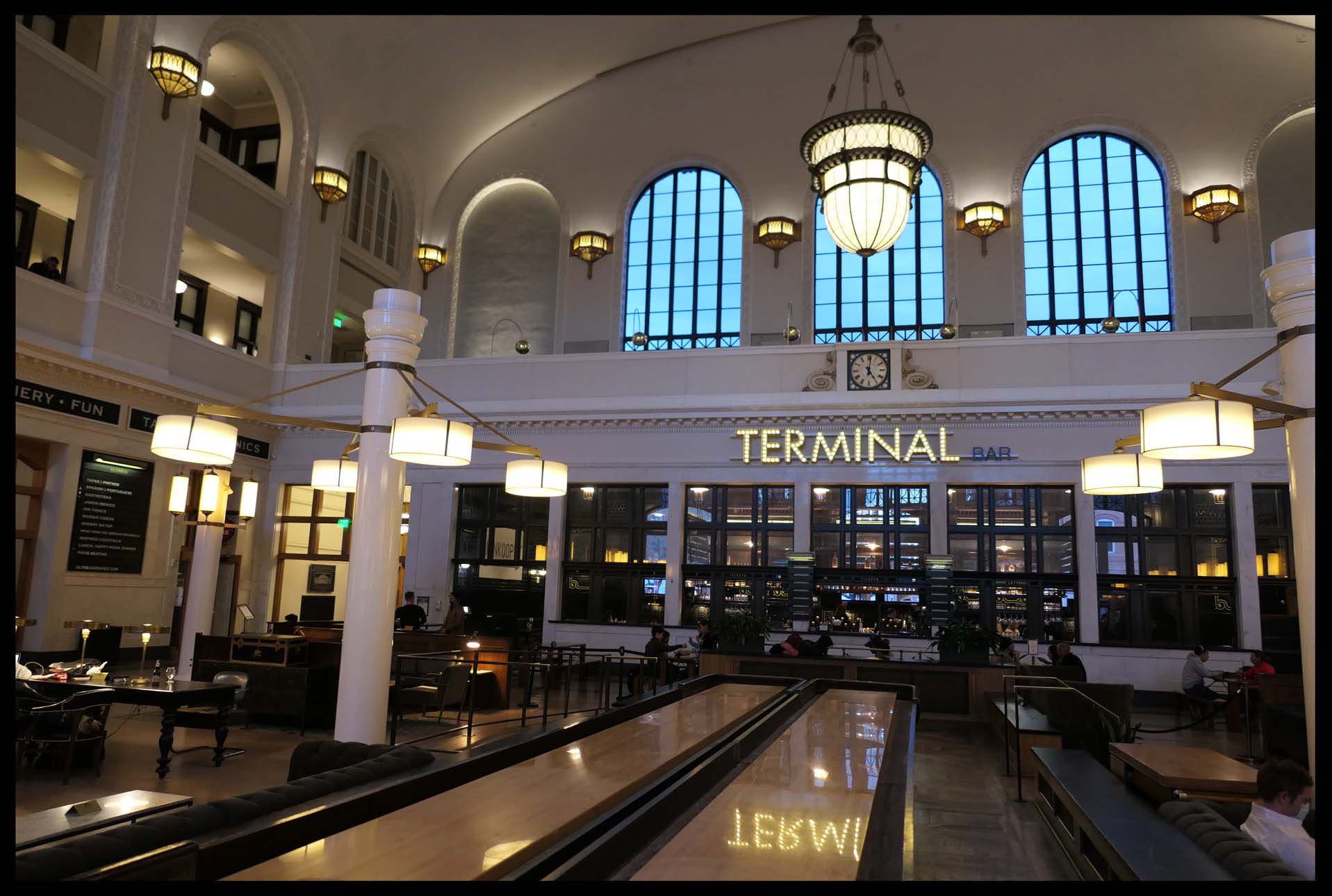 David Hoyt's Blog: The Terminal Bar, Old And New