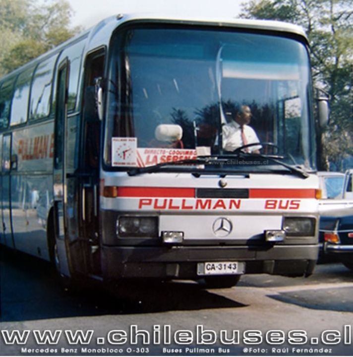 Mercedes Benz O 303 RHD el 5 estrellas con clase de una familia exitosa