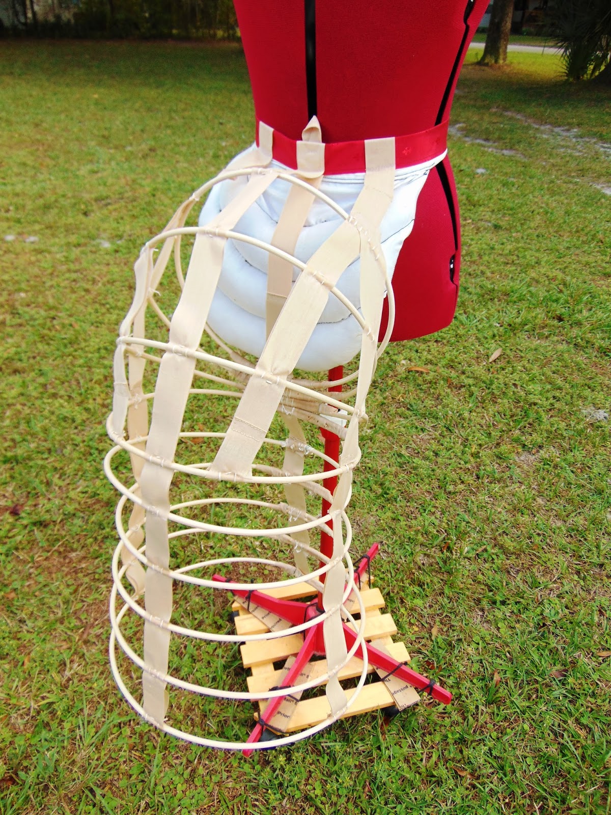 The Antique Sewist: The Cane Hoop Bustle - An Experiment