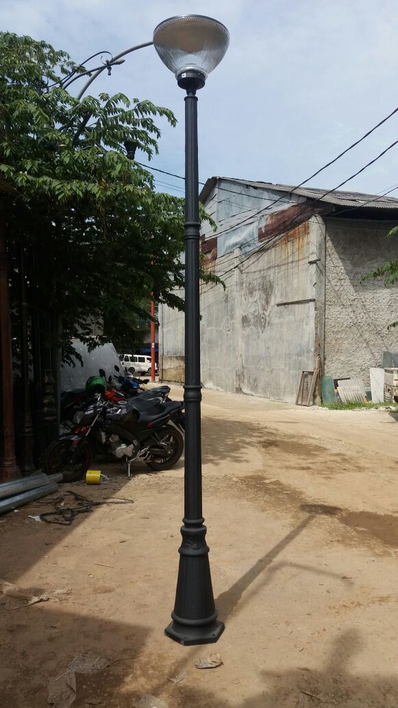 PJU tiang Antik Aluminium - Tiang Lampu Taman Antik