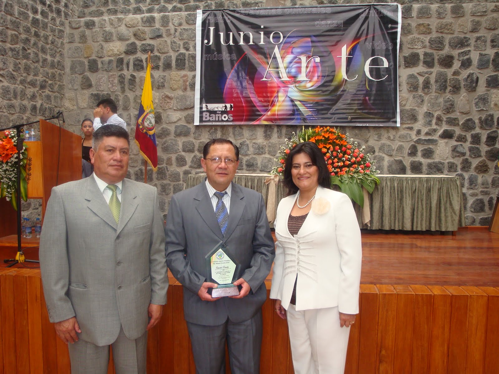 MISAEL ACOSTA SOLIS